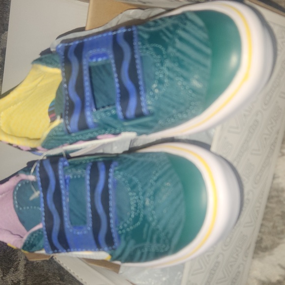 Vans | Shoes | Comfycush Vans Crayola Color Mashup Size | Poshmark